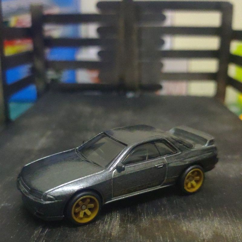 hot wheels Nissan gtr R32 sth | Shopee Malaysia
