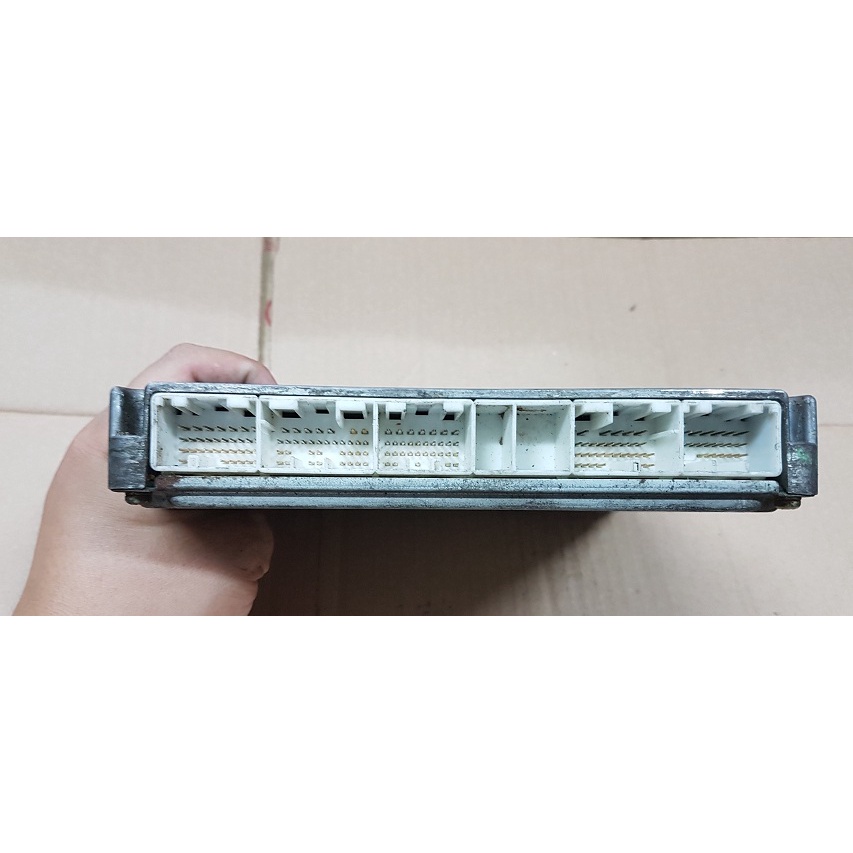 Toyota ACR30 Engine Control Unit 89661-28A80 Original Used ECU 275000 ...