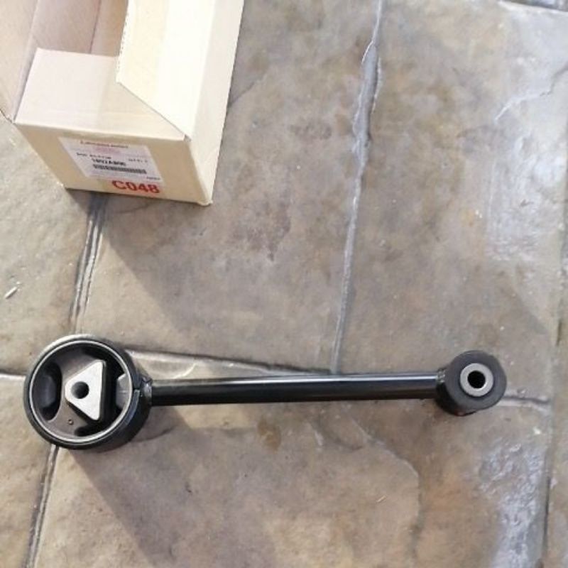 100 % NEW & Original Mitsubishi Attrage Rear Rod Mounting 1092A034 ...