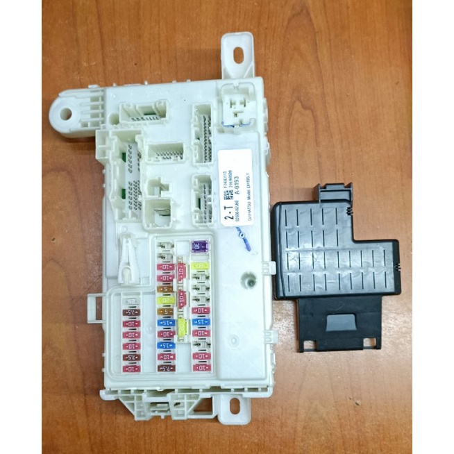 PERODUA ATIVA FUSE BOX WITH FUSE 2-T 82600-BZJ60 /82600-BZJ62 2-T ...