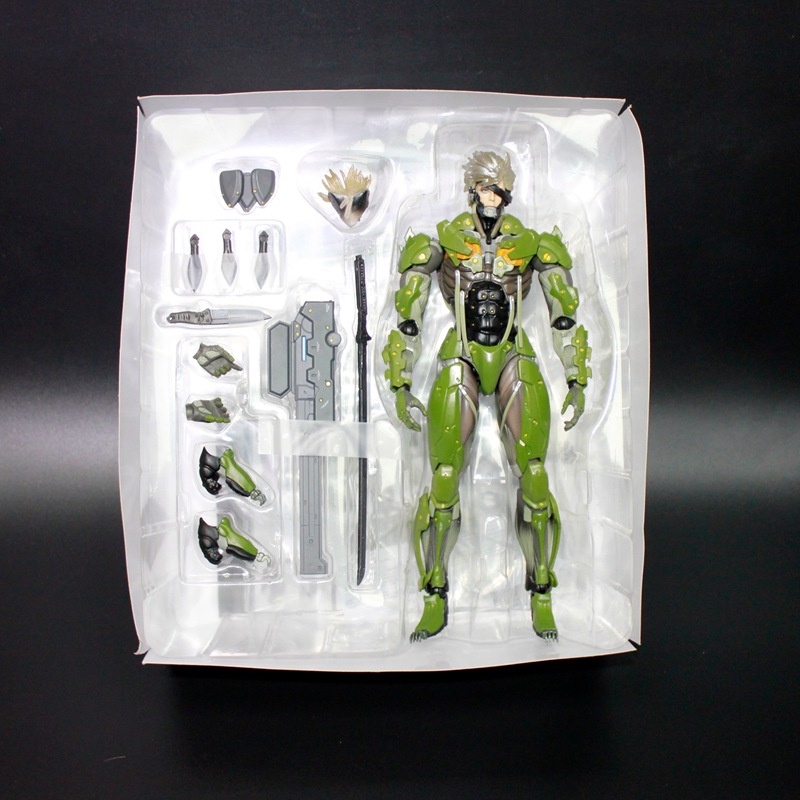Play Arts Metal Gear Rising Revengeance Raiden Action Figure No Box ...
