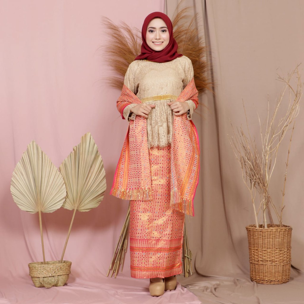 MERAH Red SONGKET SET BRICK SKIRT AND SHELF/BATIK SONGKET PALEMBANG ...