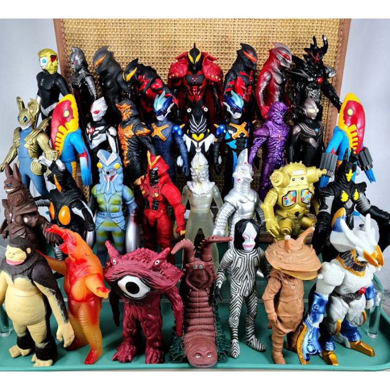 Sofubi Kaiju Ultraman Kamen Rider Monster Original Bandai 5"-5.5" (12cm ...