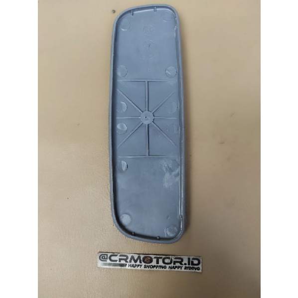 Original center rear view mirror mount in original Mitsubishi canter ...