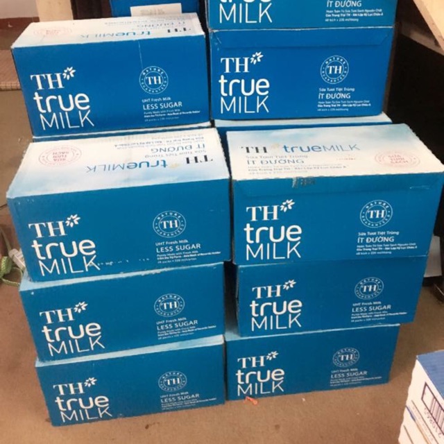 1 carton of TH True Milk low sugar/sweetened/pure/strawberry fresh Milk 180ml paper box | Shopee ...