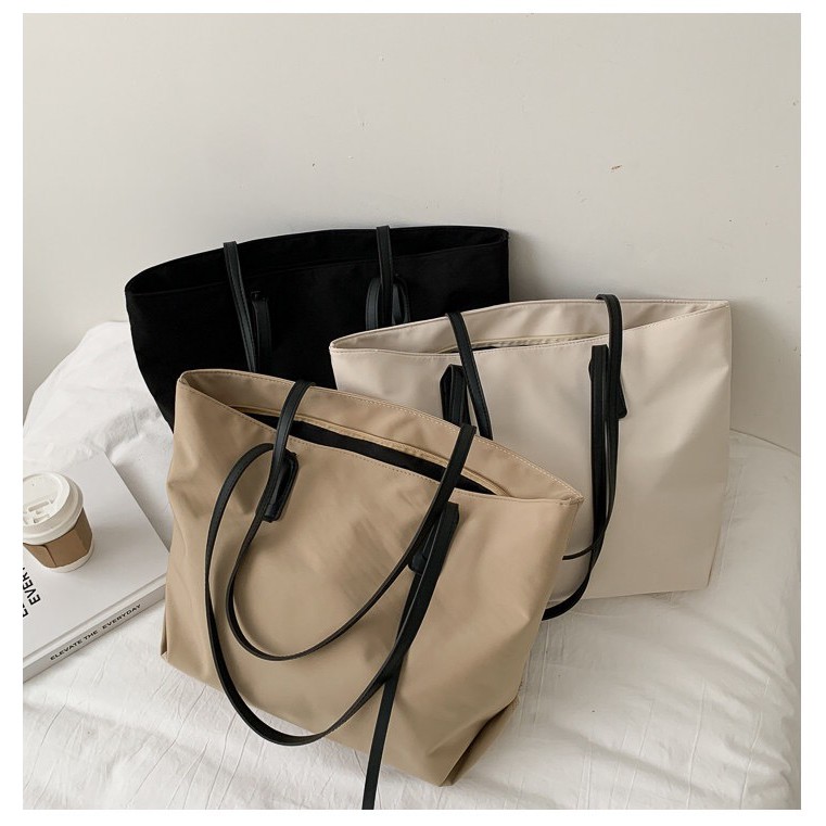 Beg Tote Bahu Kalis Air Nilon Wanita Berkapasiti Tinggi / Ready Stock ...