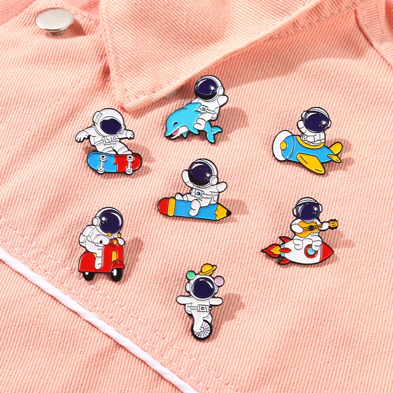 Astronaut Badges Pin Children's Skateboard Pencil Rocket Whale Brooch ...