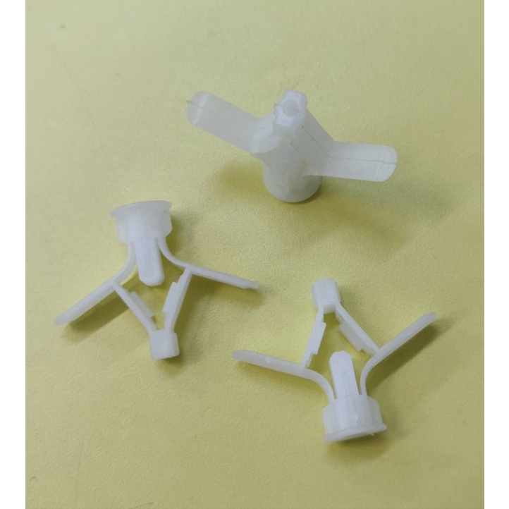 Nylon Butterfly Clip / Partition Wall Plug (10pcs per pack) | Shopee ...