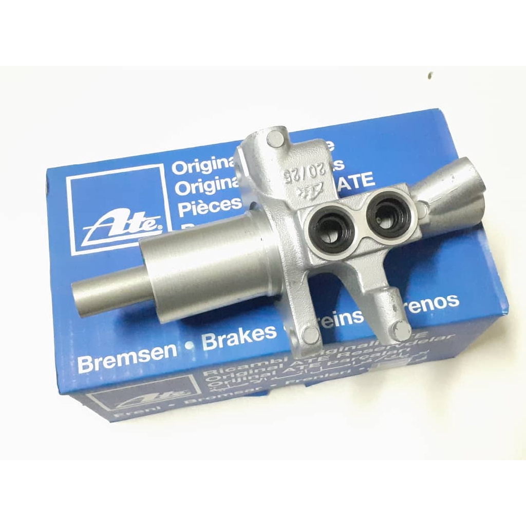 Mercedes Benz ATE GERMANY Brake Master Pump Cylinder W204 W204 Coupe ...