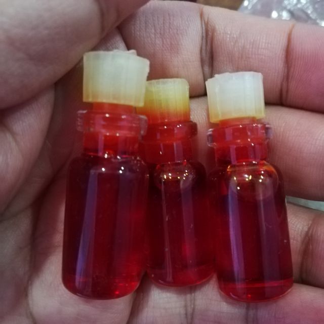 [NO COD] Minyak Zafaron Merah Asli Aura Tinggi | Shopee Malaysia