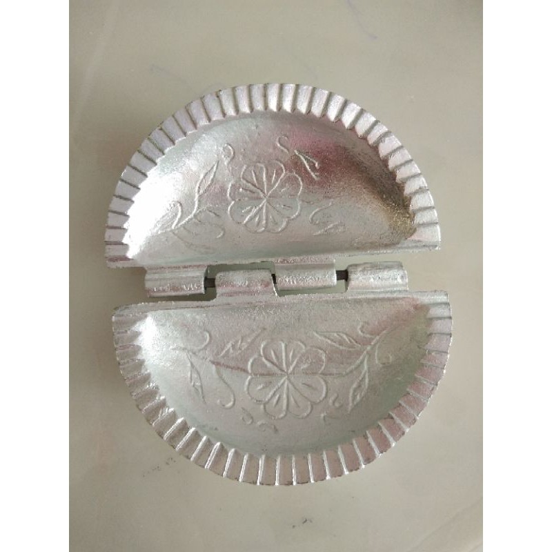 🔥READY STOCK🔥 Aluminium Curry Puff Mould / Dumpling Mold Maker/ Dough ...
