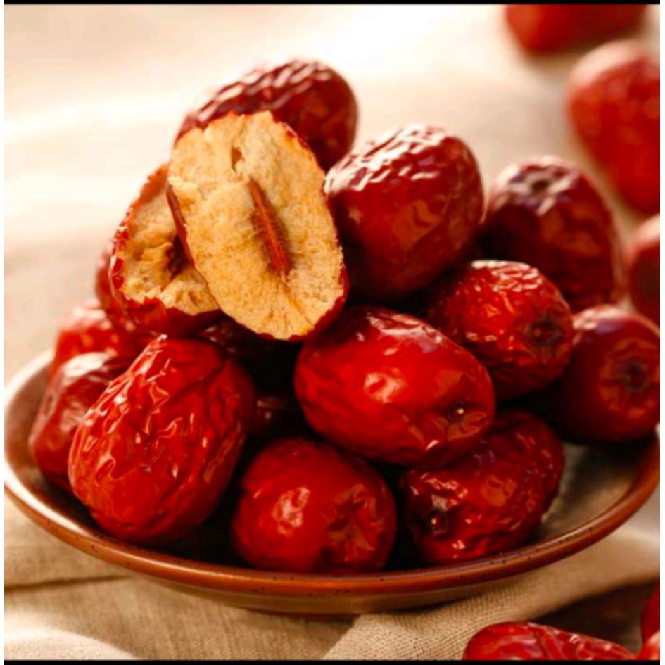 Red Dates Jujube 1kg 新疆若羌红枣 L&M size hongzao 无硫 | Shopee Malaysia