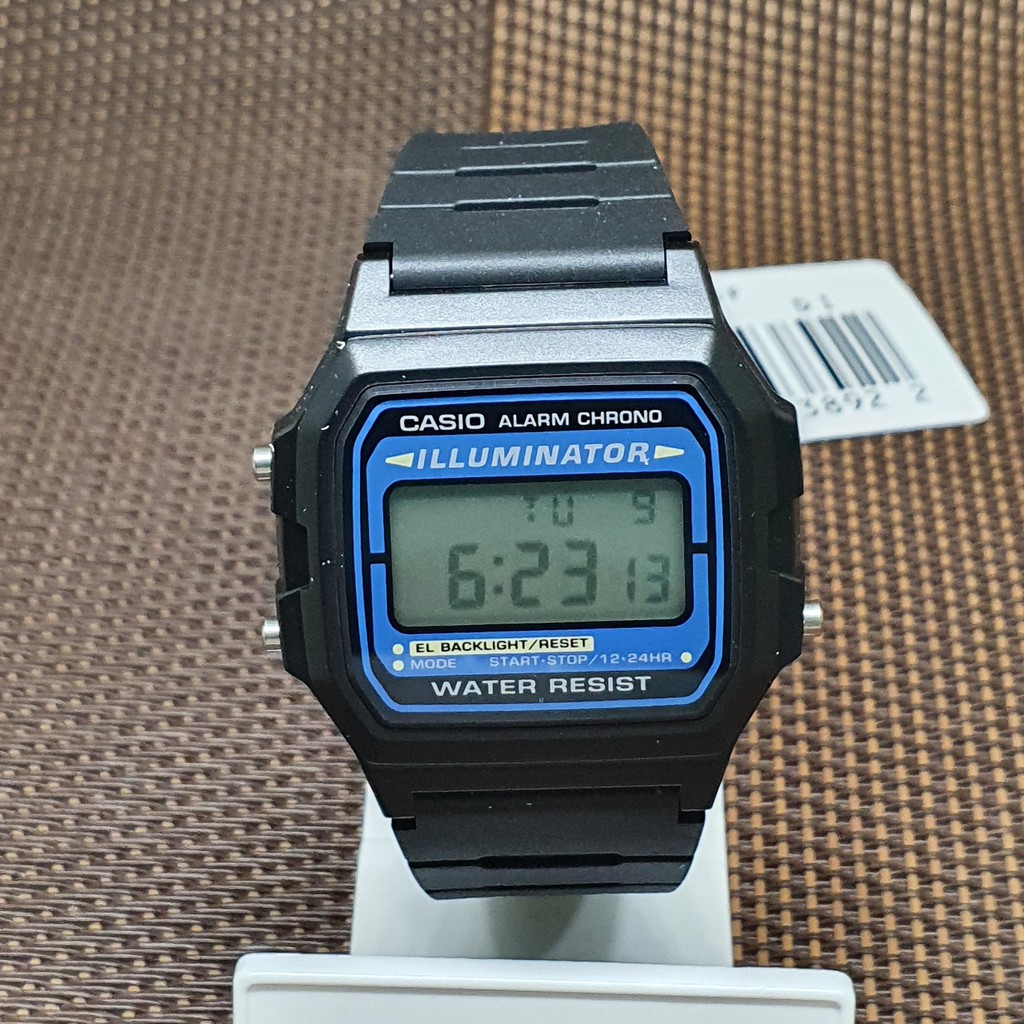 Casio F-105W-1A Digital Black Resin Alarm Illuminator Sport Watch ...