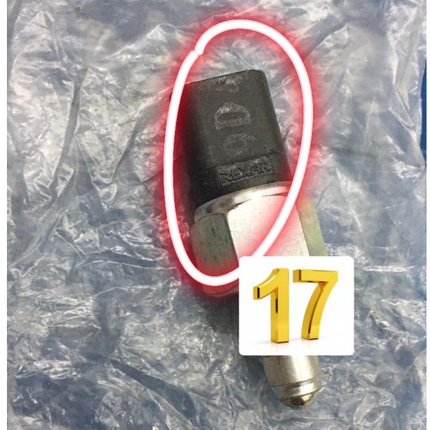 ORIGINAL PROTON SAGA 12V/WIRA REVERSE LAMP SWITCH(REXTAR) | Shopee Malaysia