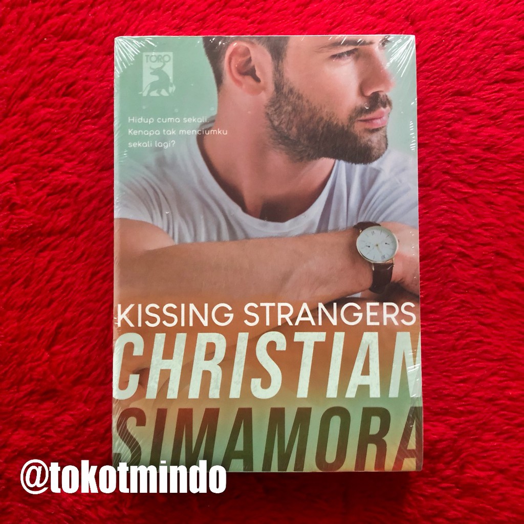 Original Novel KISSING STRANGERS (Christian Simamora) - Twigora | Shopee Malaysia