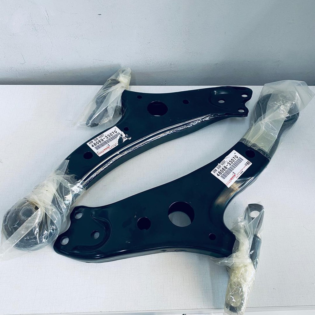 TOYOTA 100 % GENUINE LOWER SUSPENSION ARM FOR CAMRY ACV30 / ACV40 ...