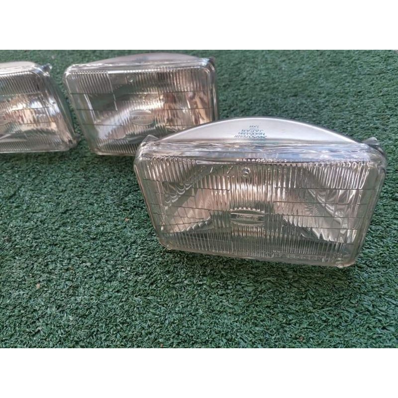 Rectangular seaked beam lamp (24V) 2&3pin. Koito Japan | Shopee Malaysia