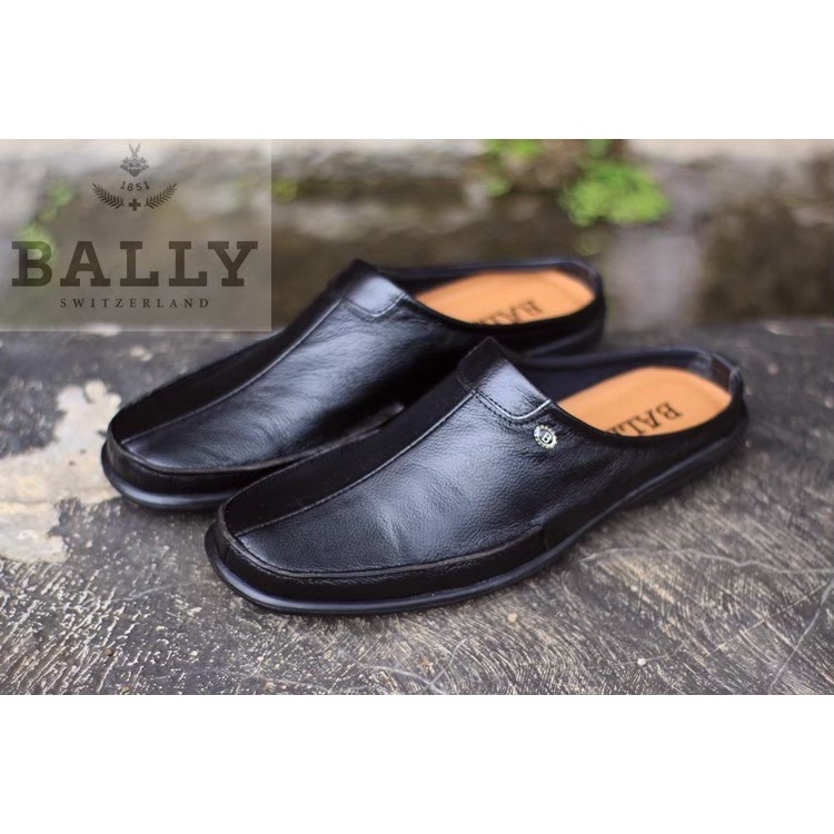 Bally Slim Genuine Leather Men's Bustong Shoes are Good for Going to ...