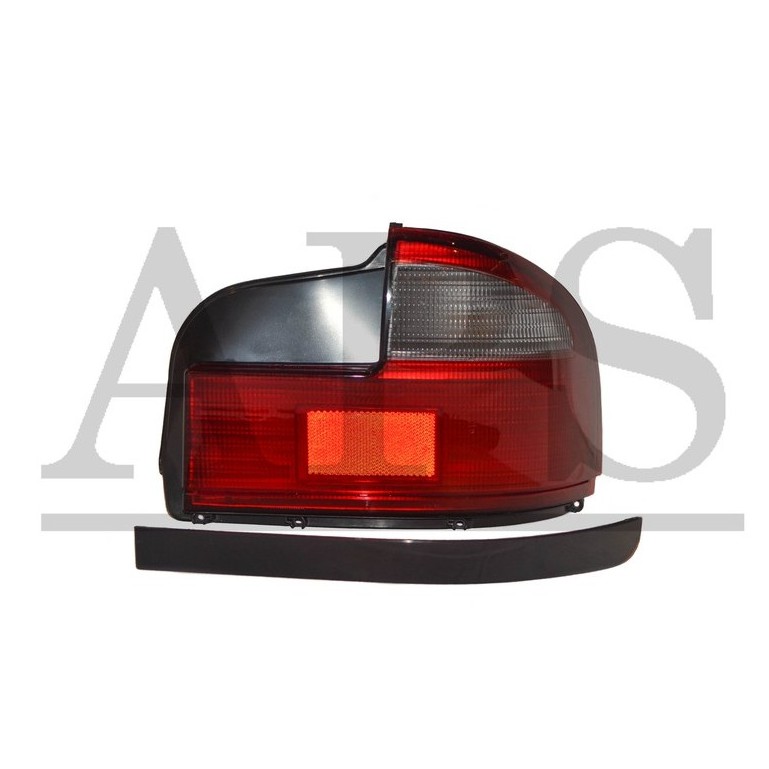 PROTON WIRA TAIL LAMP / LAMPU BELAKANG REAR BONNET REFLECTOR (WITH ...