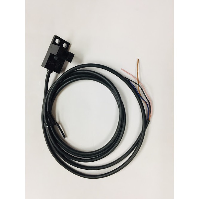 Omron photo microsensor EE-SX674-WR 1M | Shopee Malaysia