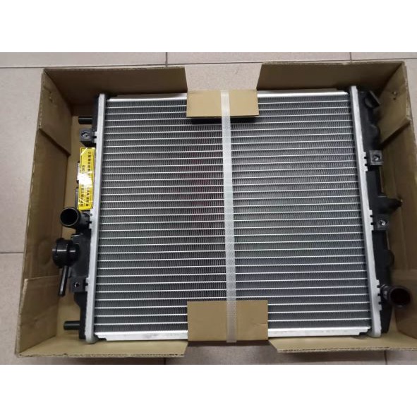 Radiator Perodua Kancil 660 / 850 Manual Tangki Air PA22 22MM | Shopee ...