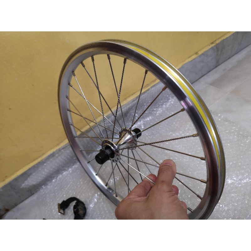 Brompton front wheel lightly used SET00B | Shopee Malaysia