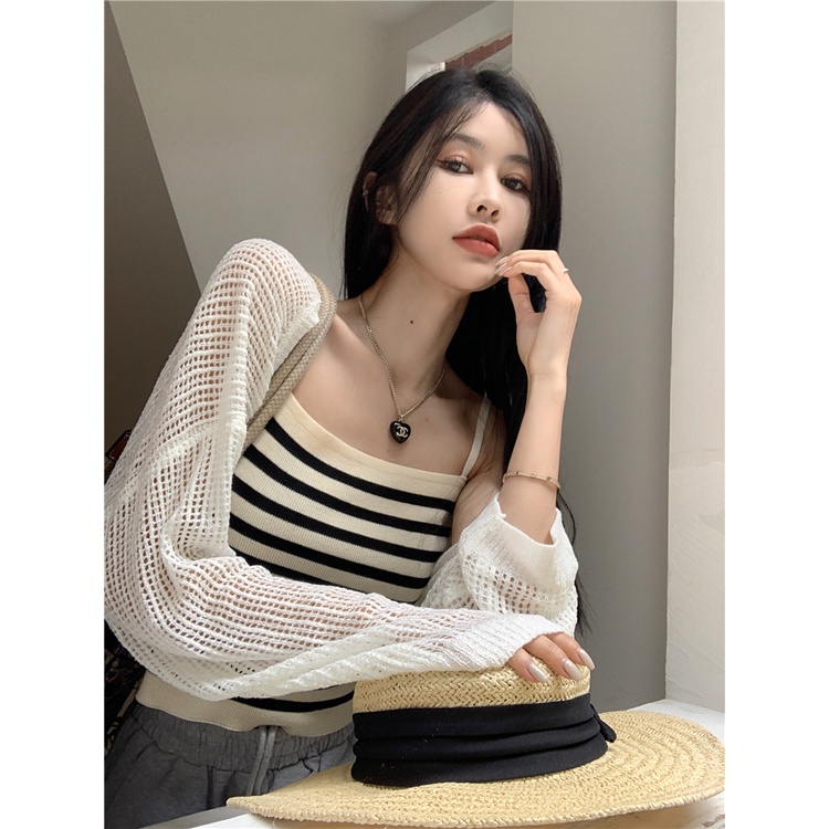 Jaket kardigan rajutan berlubang dengan jalur selendang lengan panjang ...