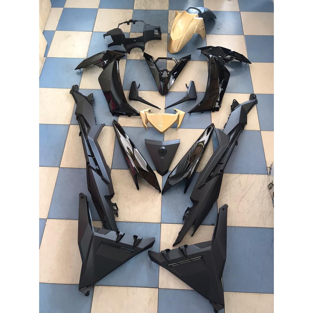 COVER SET FOR SYM VF3I V2 BLACK + GOLD (64000-VF3-0000-YKT ) | Shopee ...