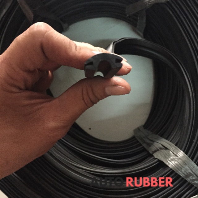 Universal Car Roof Rubber List Per Meter | Shopee Malaysia