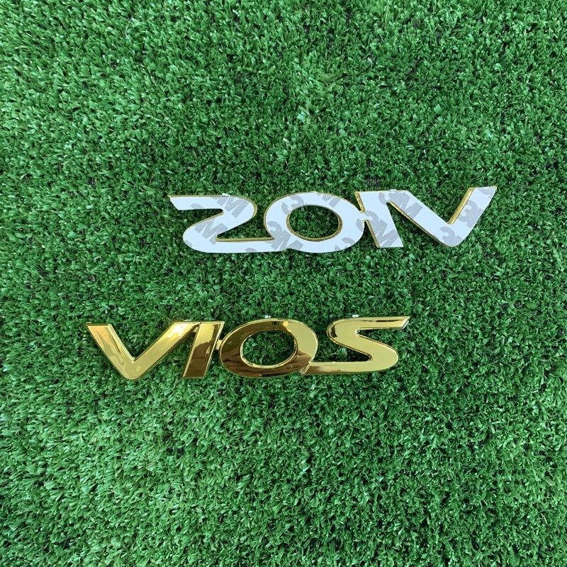 TOYOTA VIOS EMBLEM LOGO GOLD | Shopee Malaysia