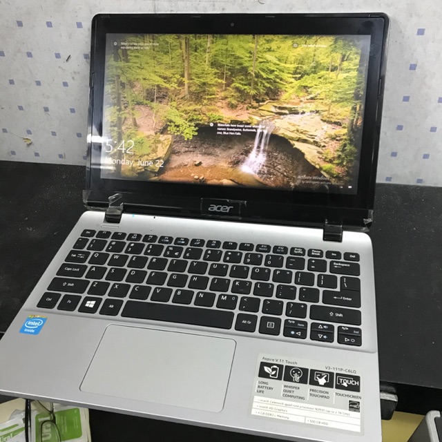 Acer mini touch screen laptop like new with ssd win 10 | Shopee Malaysia