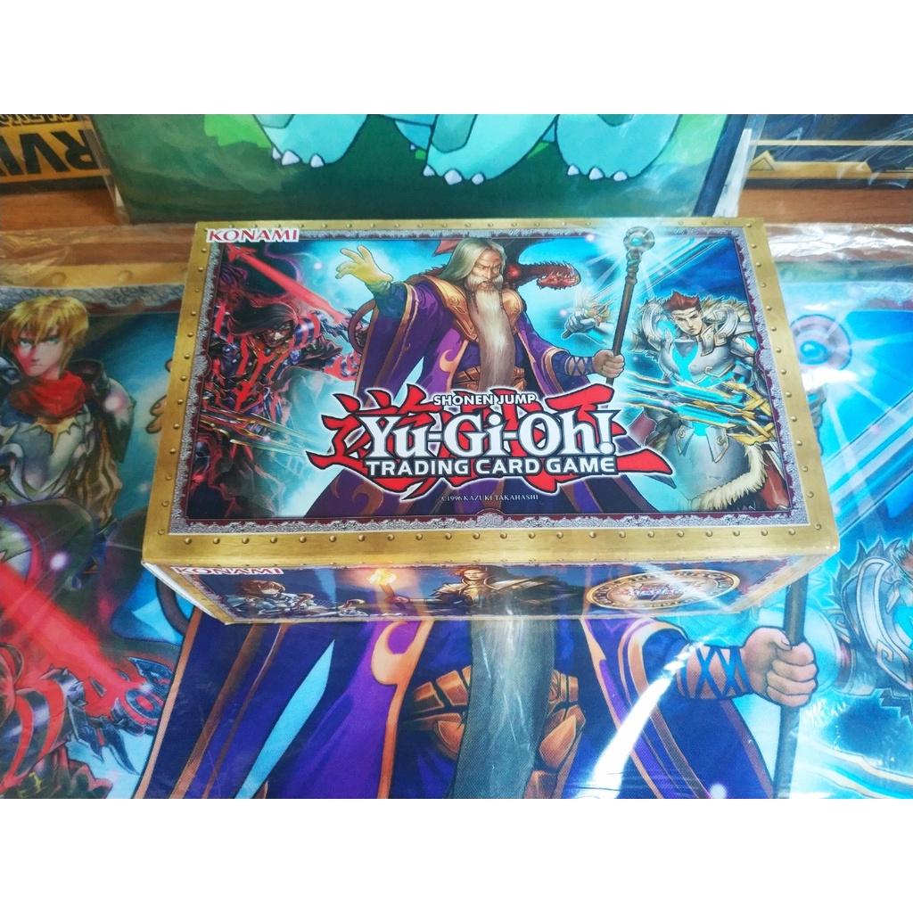 Noble Knights of the Round Table Empty Card Box (Empty Storage Box ...