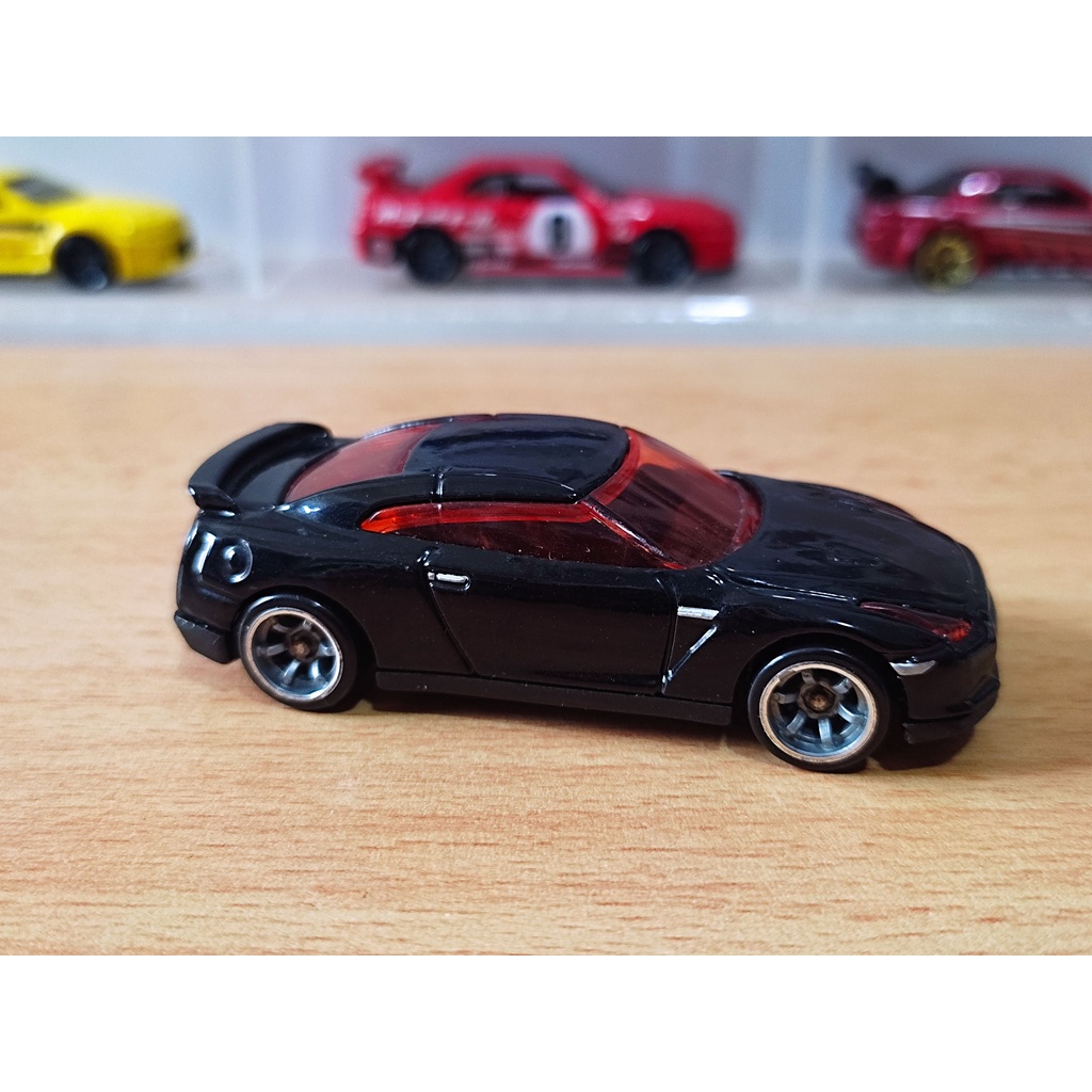HOT WHEELS NISSAN SKYLINE R35 - VARIANT PINK WINDOWS SPEED MACHINE ...