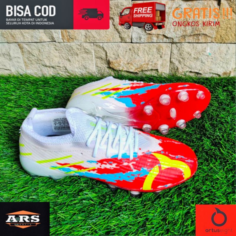 MERAH NEWEST//Ortuseight Chimera Semiboots Football Shoes/white and red ...