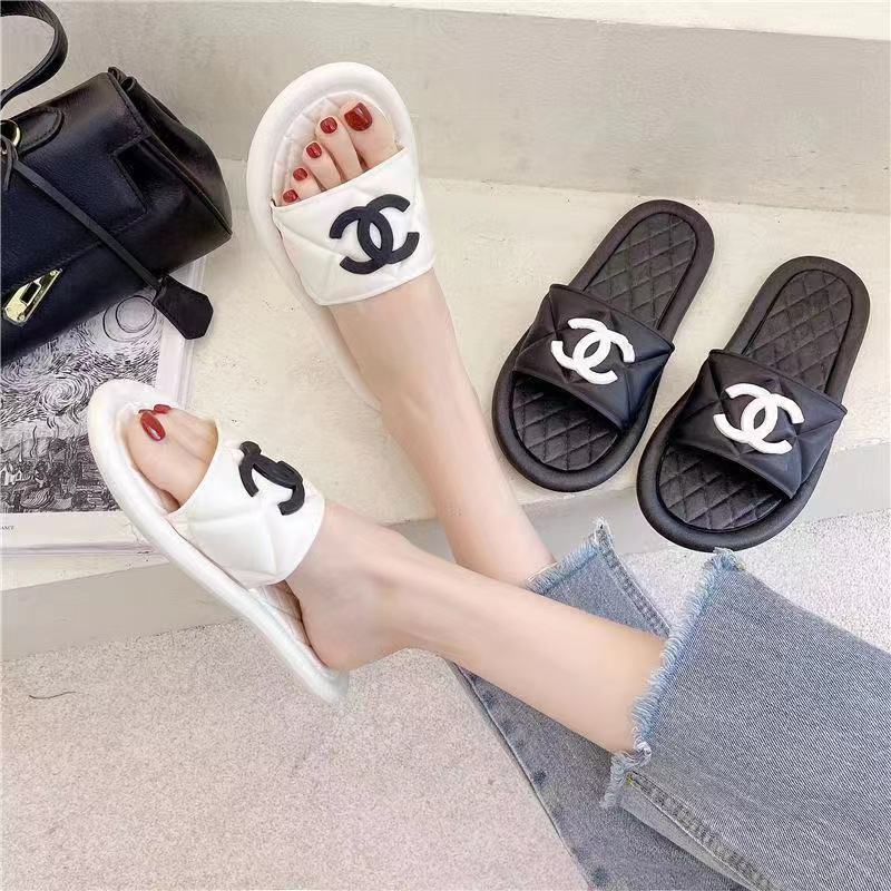 Chanel Men Women slipper Pool Slipper Beach Sandals Couple Sandals ...