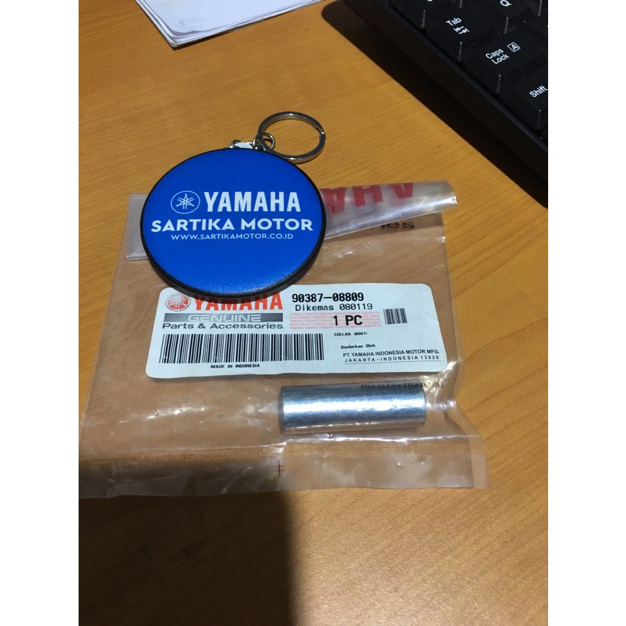 Original Collar (Collar Front Number Plate Bracket) Yamaha xmax ...