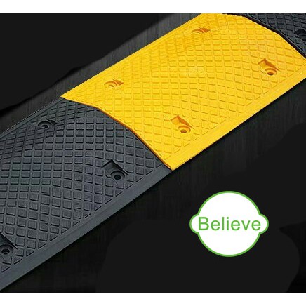 Yellow Black Rubber Speed Bumps Road Hump Corner Hump For Lorry With ...