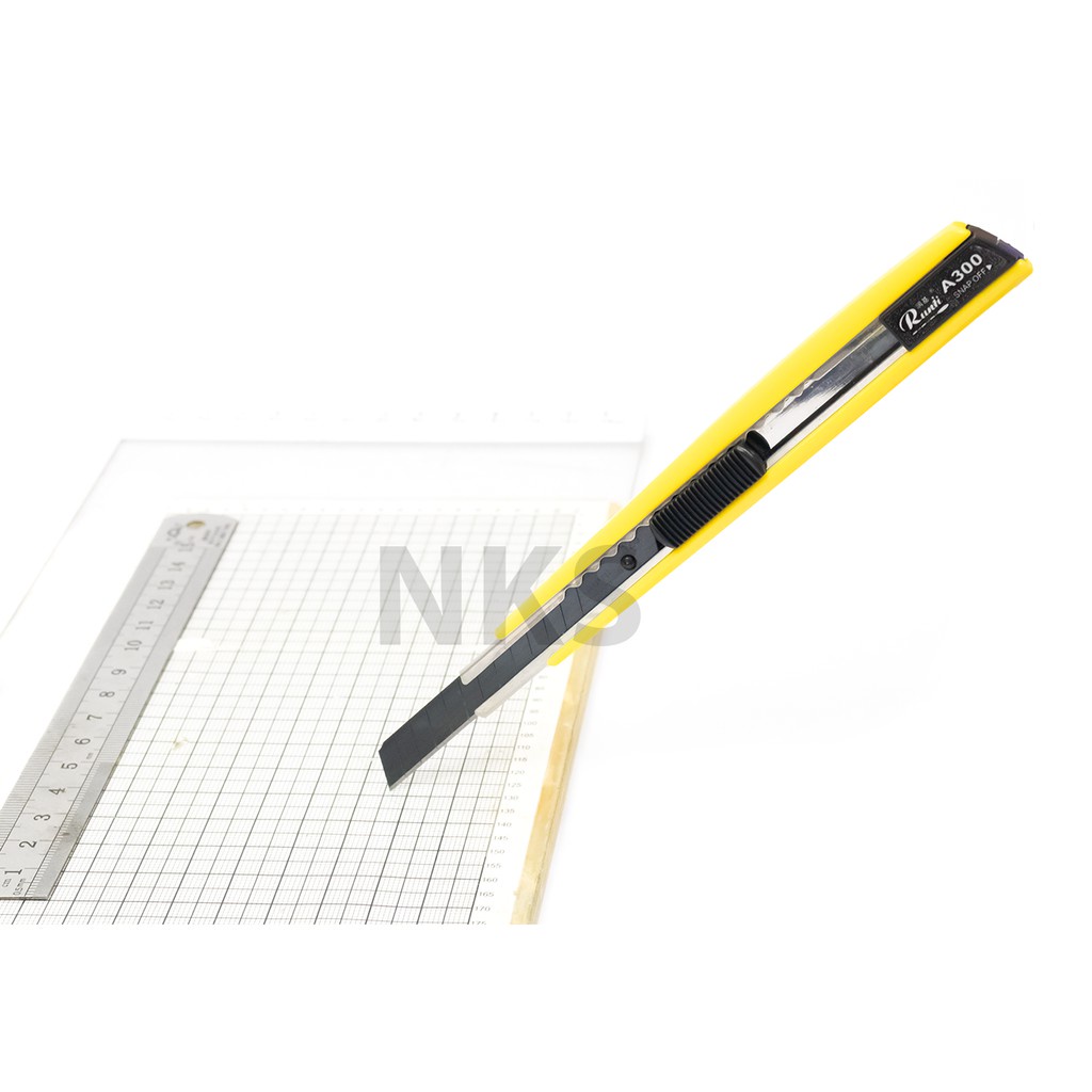 NKS A-300GRP AUTO-LOCK CUTTER (RANDOM COLOUR) | Shopee Malaysia