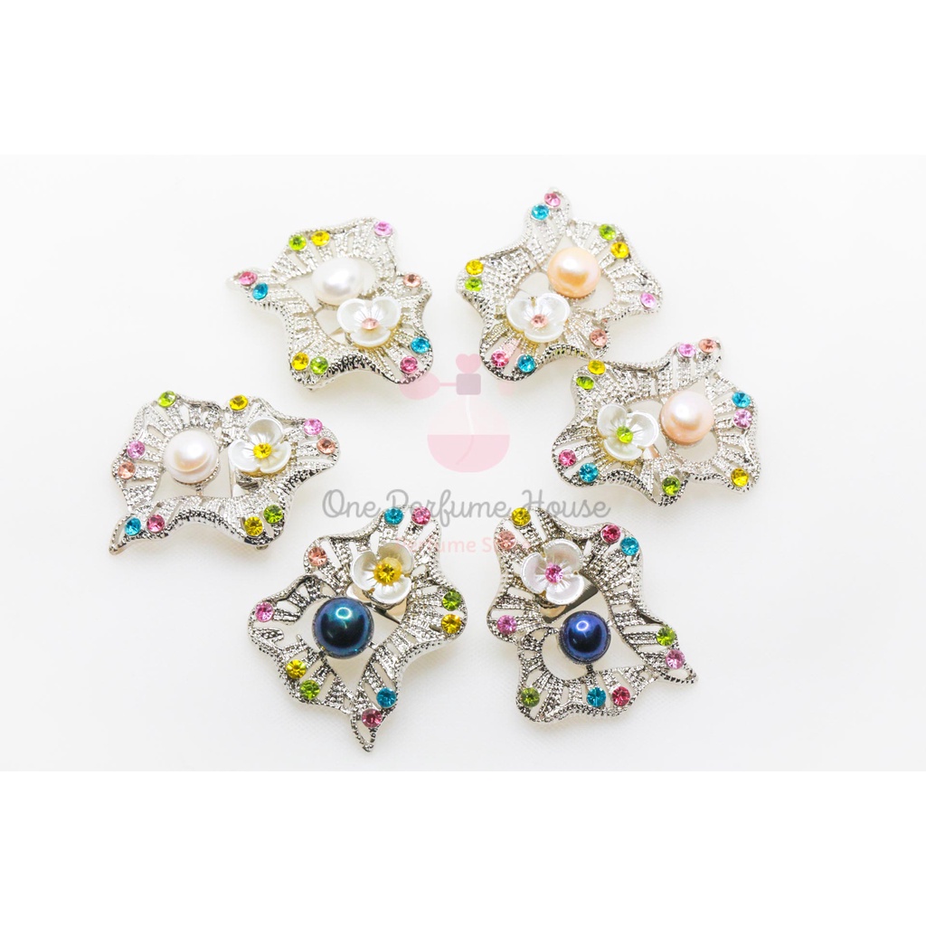Pin Bahu / Shoulder Pin with Pearl Sabah-1set (2pcs) with box (#18 ...