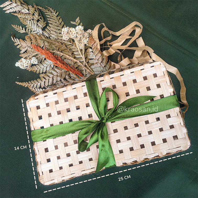 Kraosan Aesthetic Rectangular Bamboo Besek - 24x15x7 cm - Hampers Box ...