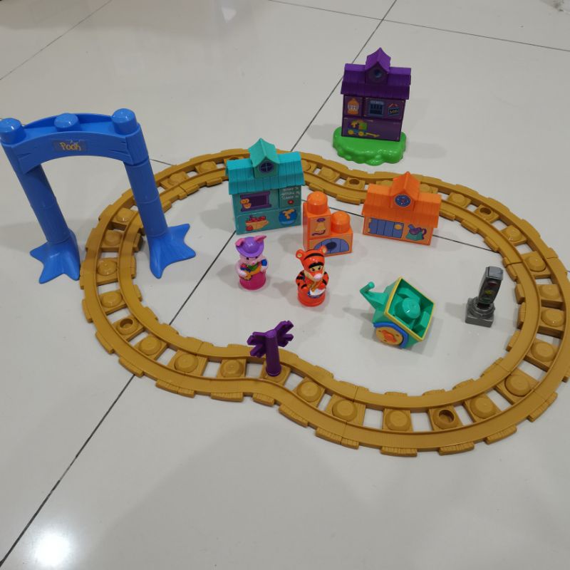 Mega bloks pooh train set | Shopee Malaysia
