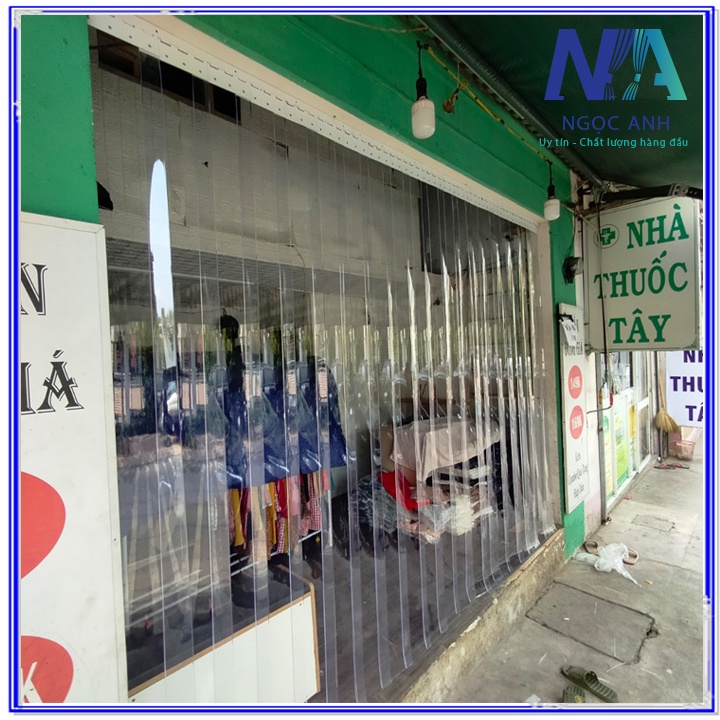 Cheap Plastic Curtains 2,4m High Room Dividers for Thicknesses 2mm and ...