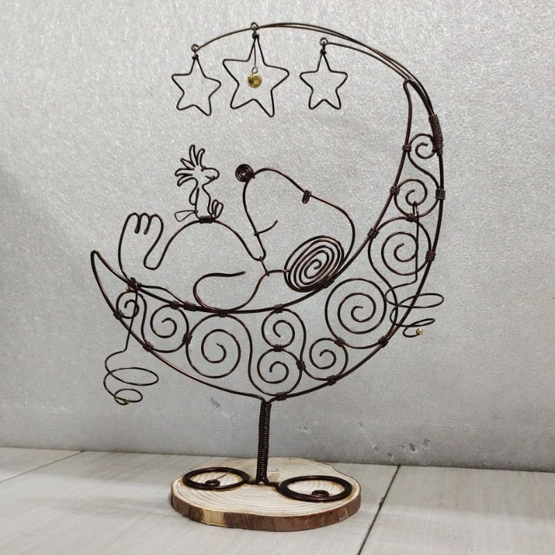 HANDCRAFT ALUMINIUM WIRE snoopy sleeping on moon 手作铝线史努比躺月亮 | Shopee ...