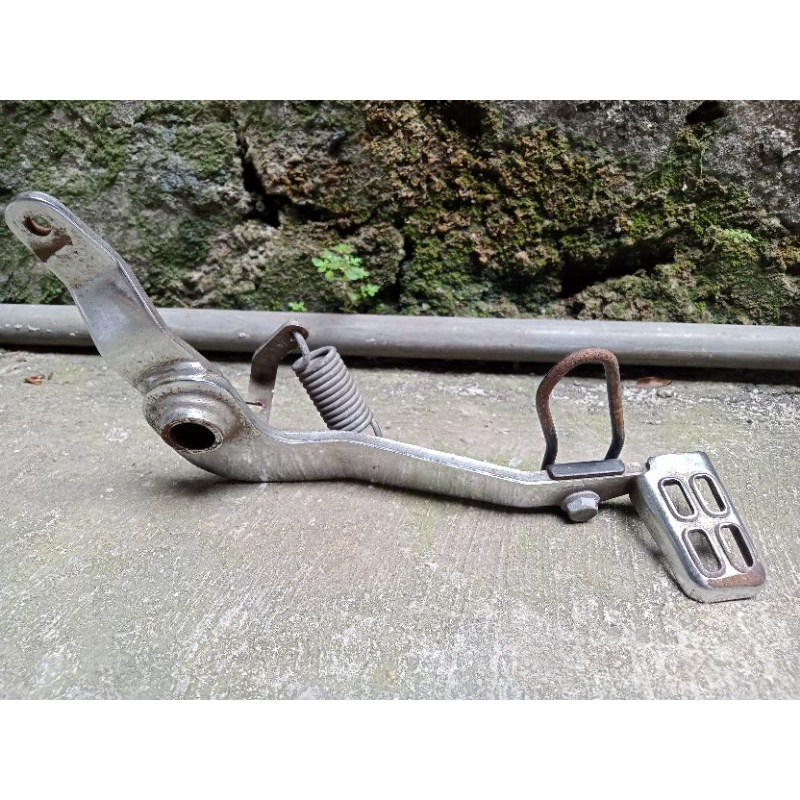 Original Yamaha Byson Brake Step pedal | Shopee Malaysia