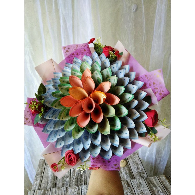 Bouquet Duit (RM300) | Shopee Malaysia