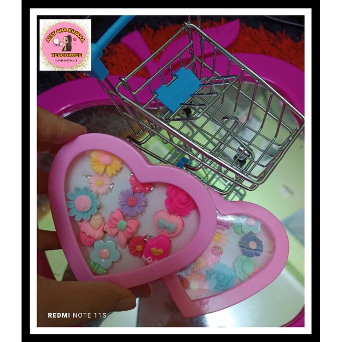 CUTE RESIN BROOCH (CORAK RANDOM) | Shopee Malaysia