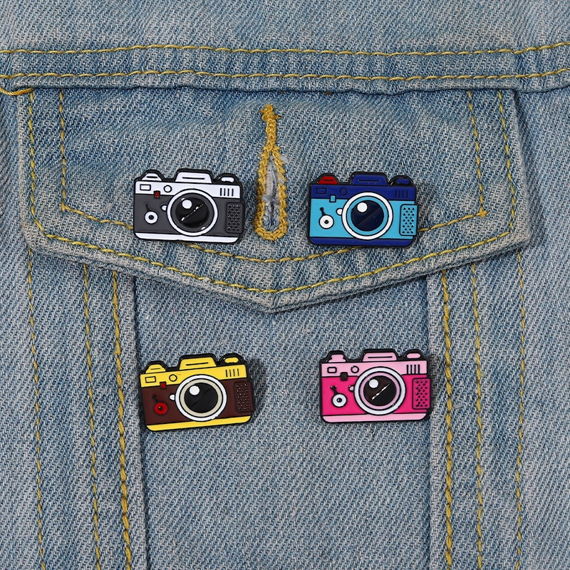 Creative Mini Retro Cute Cartoon Camera Brooch Couple Badge Pin ...