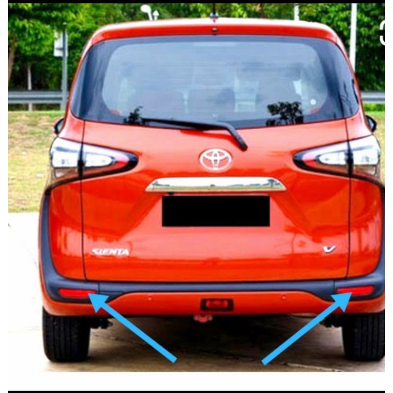 Toyota sienta original Rear bumper Reflector Lamp | Shopee Malaysia