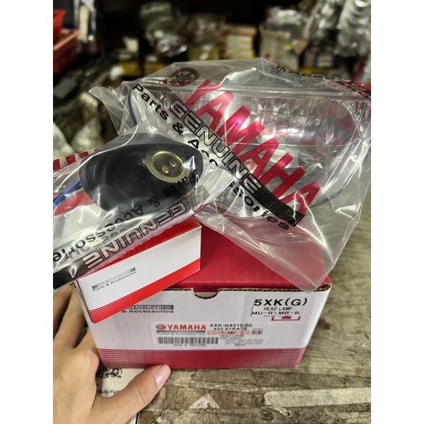 YAMAHA Y125 Y125ZR HEAD LAMP INCLUDE SOCKET & BULB - PRODUCT | Shopee Malaysia