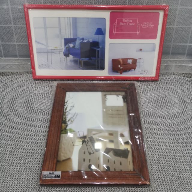 Daiso Photo Frame Red and Wood Colour | Shopee Malaysia